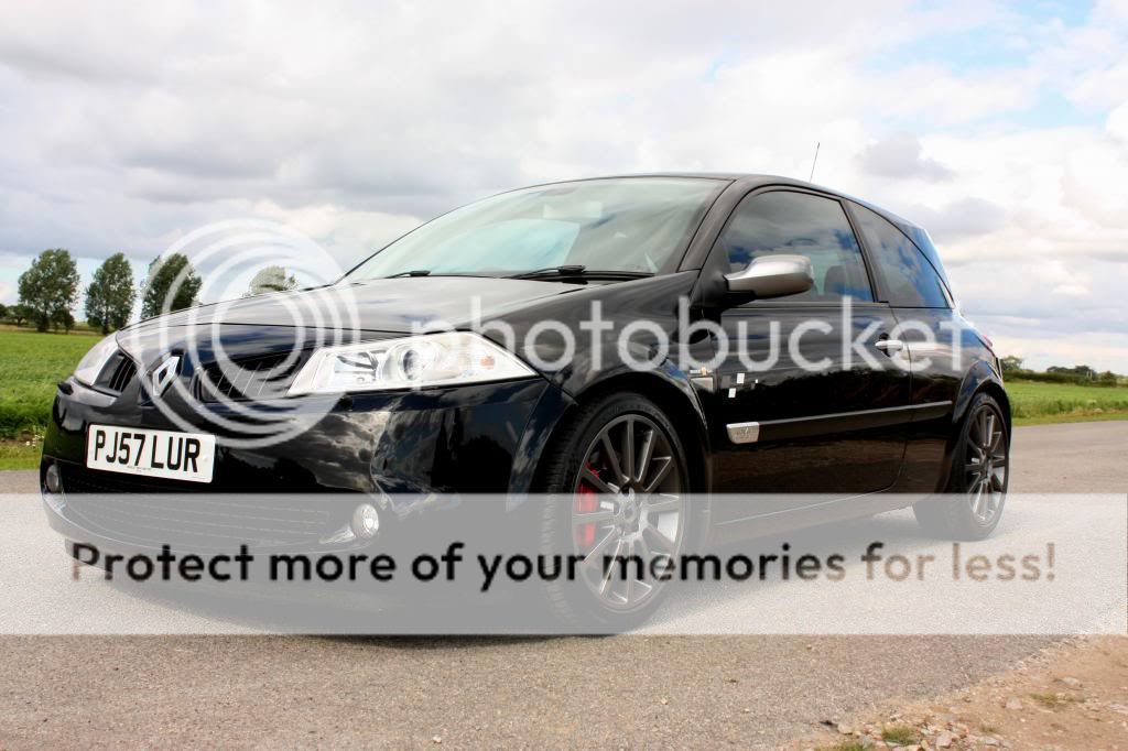 Detailed: Black RS Megane R26 | Page 4 | Detailing World Forum